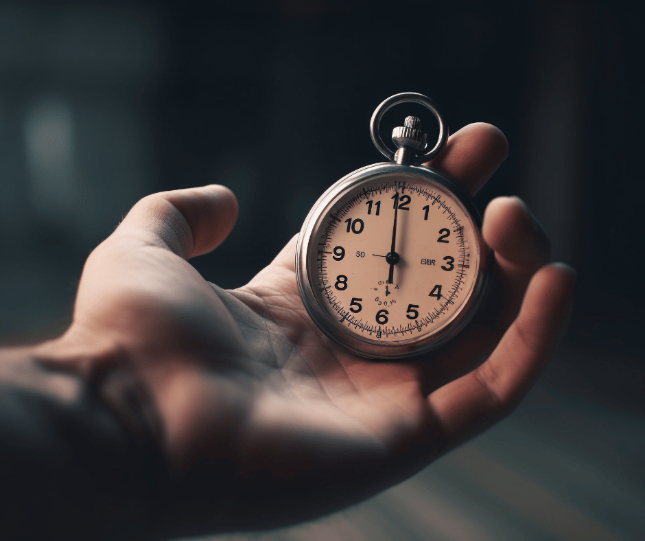 Ce înseamnă când te uiți la ora fixă - semnificații și interpretări
