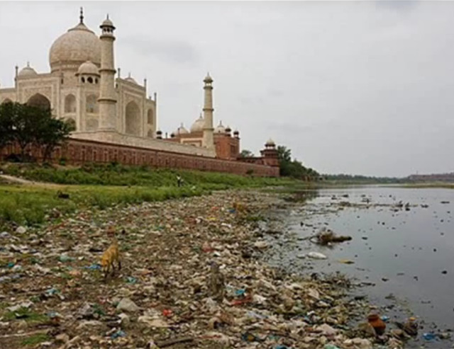 Cele mai multe rauri sau lacuri din India sunt poluate - New Delhi, mai ...