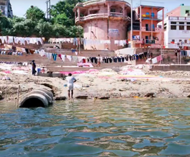 Cele mai multe rauri sau lacuri din India sunt poluate - New Delhi, mai ...